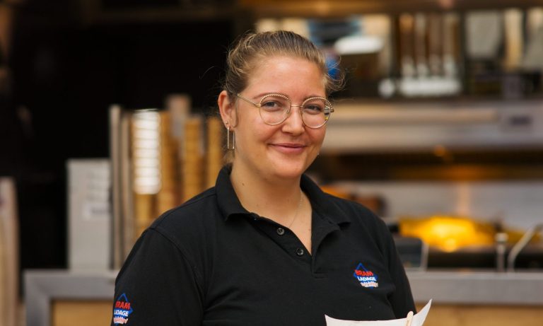 Bram Ladage - De Hoven Passage